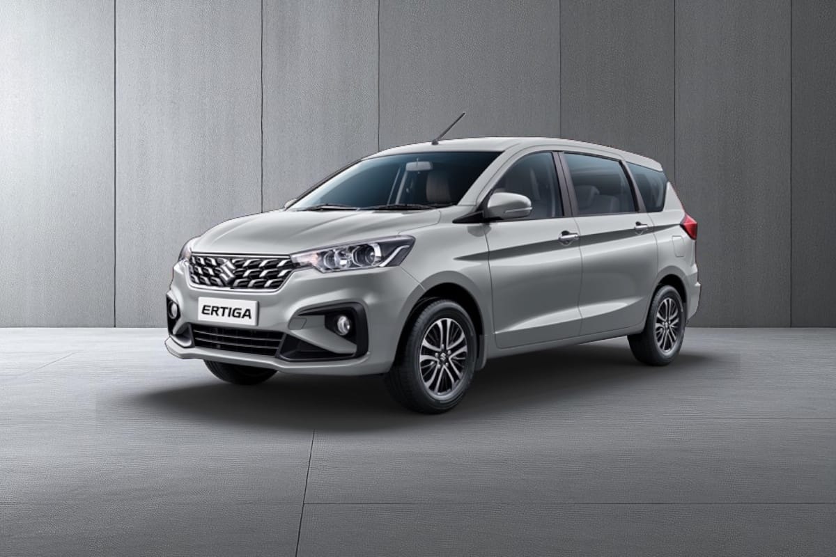 Maruti Suzuki Ertiga Splendid Silver – Check Splendid Silver Price ...
